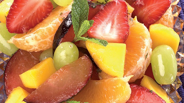 Today on the tray: Low-cal fruit cocktail – Michael's TV Tray